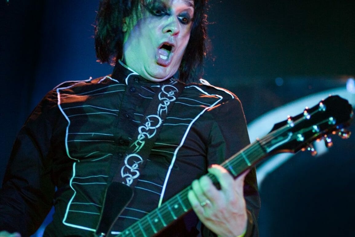 The Alice Cooper Fact Sheet - 5 Things You Need To Know | Revised 2026