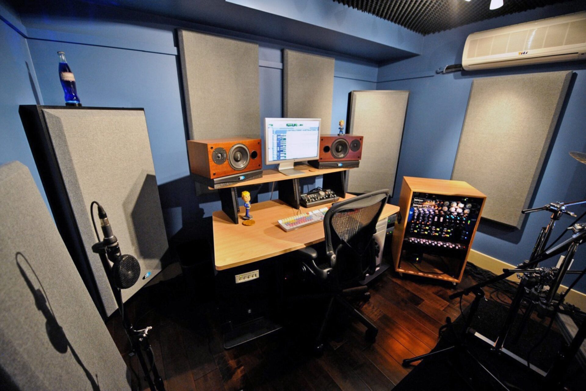 Where Can I Find the Best Value Acoustic Panels for Recording Studios ...