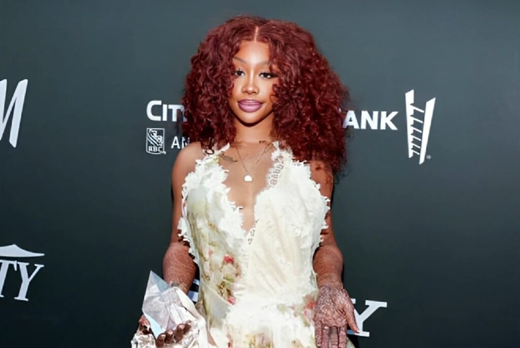 Every SZA Era Explained Through Her Outfits, From TDE Beginnings to the ...