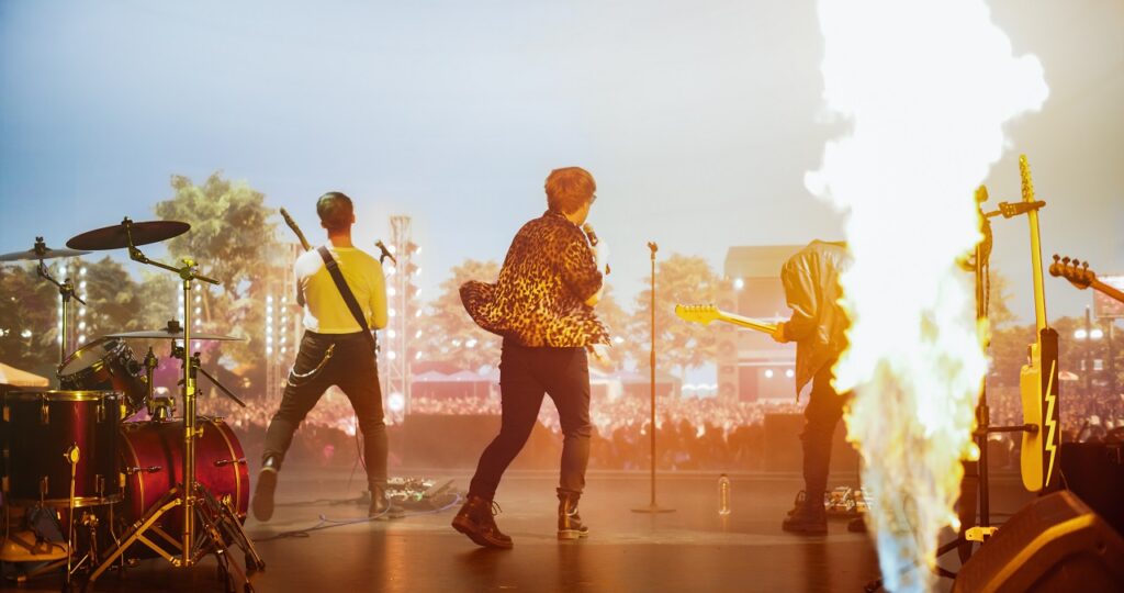 7 Onstage Accidents That Nearly Turned Fatal | Revised 2026